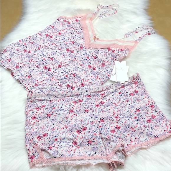 Jessica Simpson | Intimates & Sleepwear | Jessica Simpson Shorty Set ...